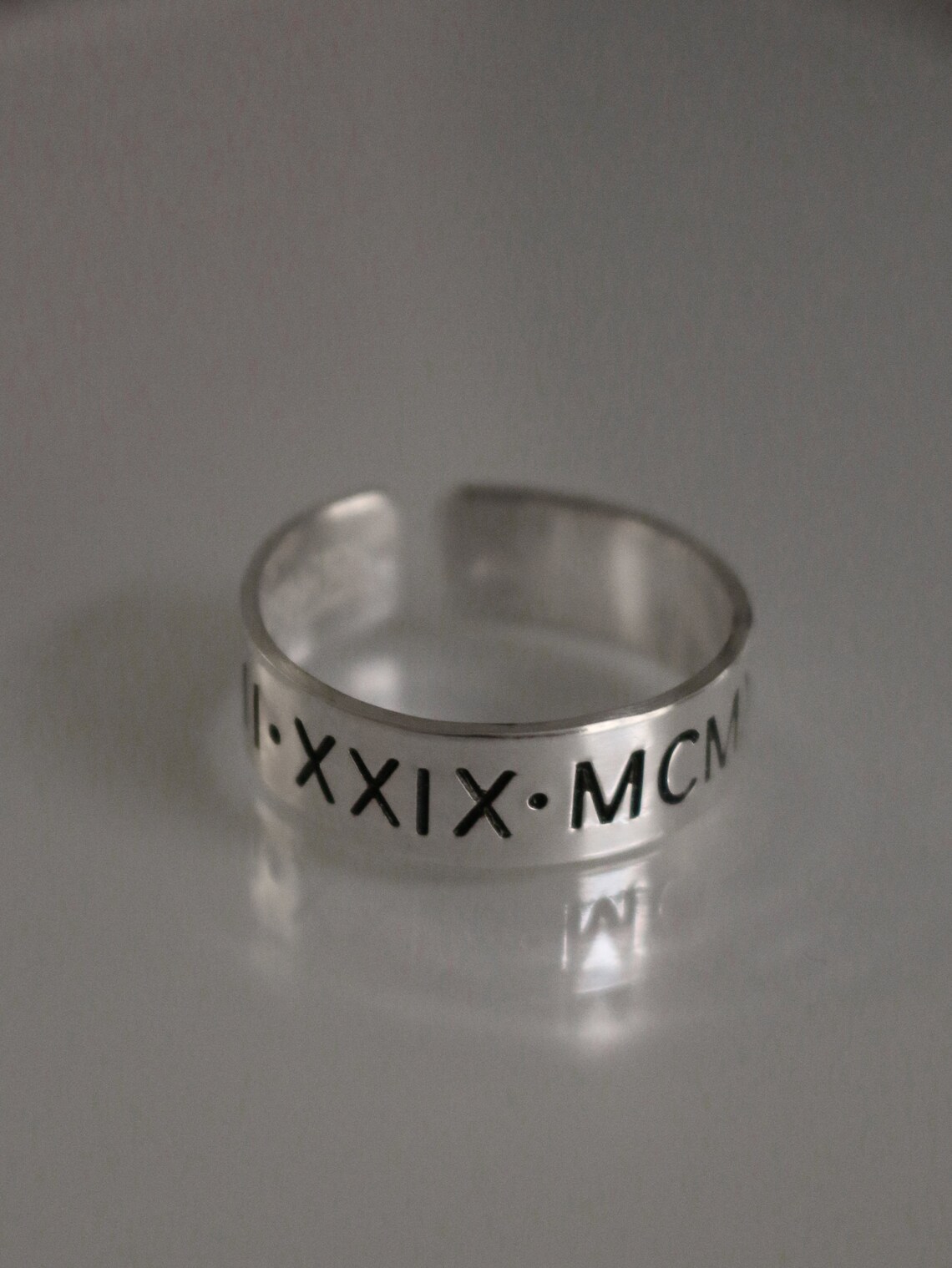 Roman Numeral Ring | Custom Roman Numerals Date Ring | Promise Ring ...