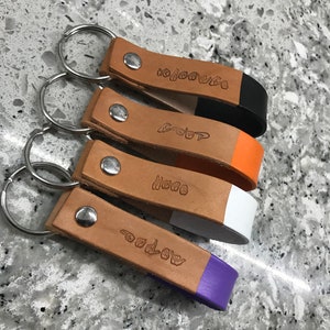 16 COLORS: Custom Color ASL Personalized Name Leather Keychain ...