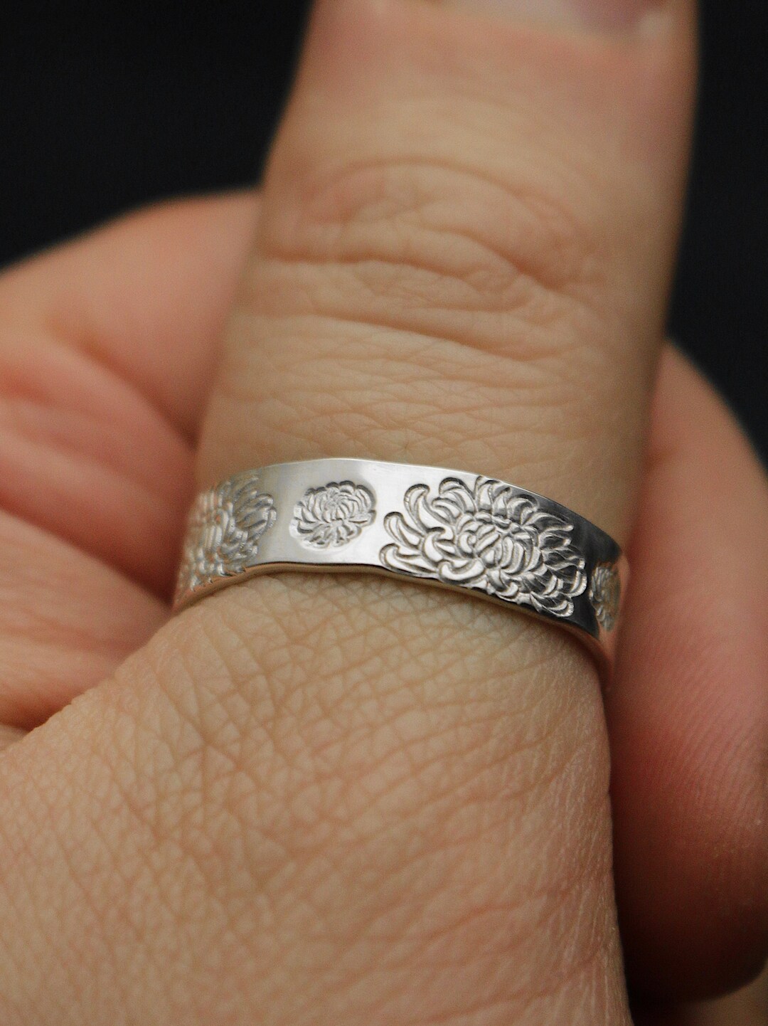 Chrysanthemum Ring | November Birth Flower Ring | Best Friend Gift ...