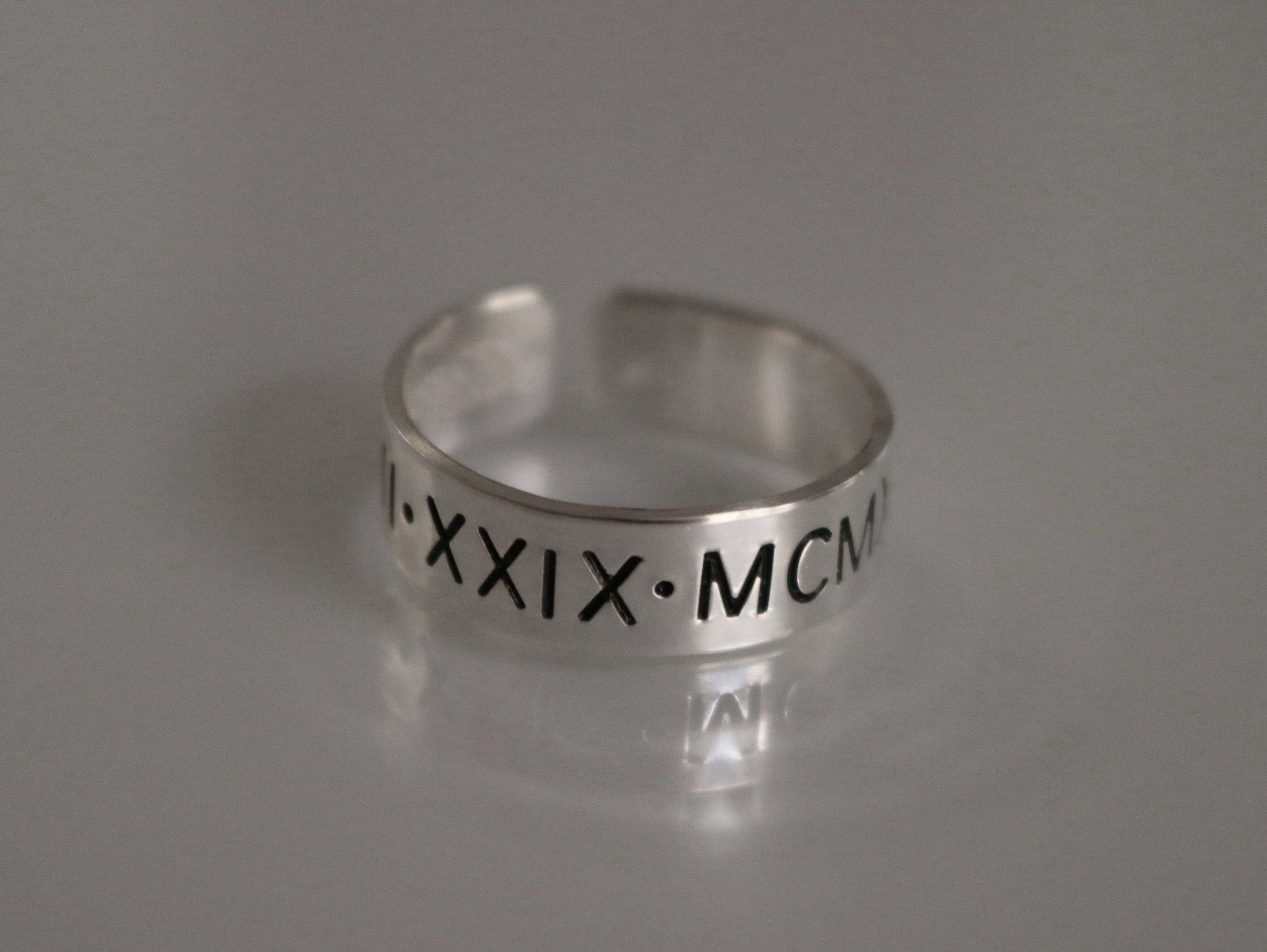 Roman Numeral Ring | Custom Roman Numerals Date Ring | Promise Ring ...