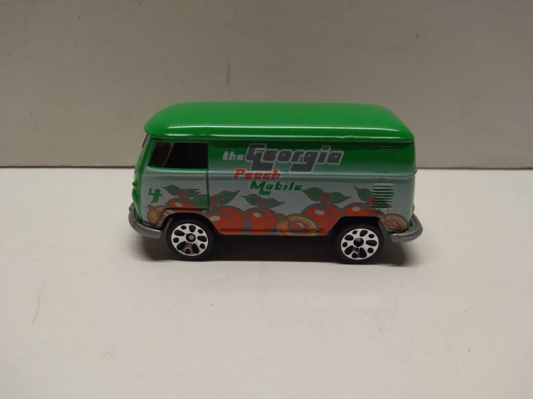 Matchbox Volkswagon Vw Bus Vanity Mint Condition Georgia Peach Diecast ...