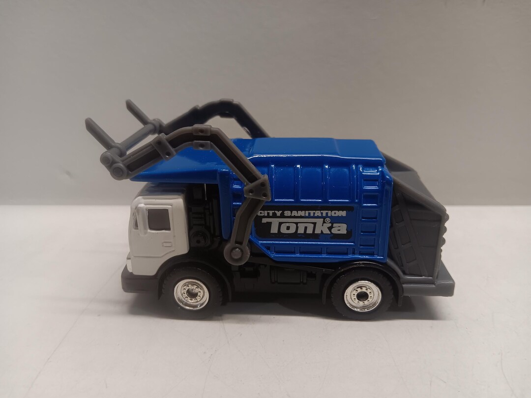 Tonka Tiny City Sanitation Trash Truck Diecast Steel Size 4"x1.5" - Etsy