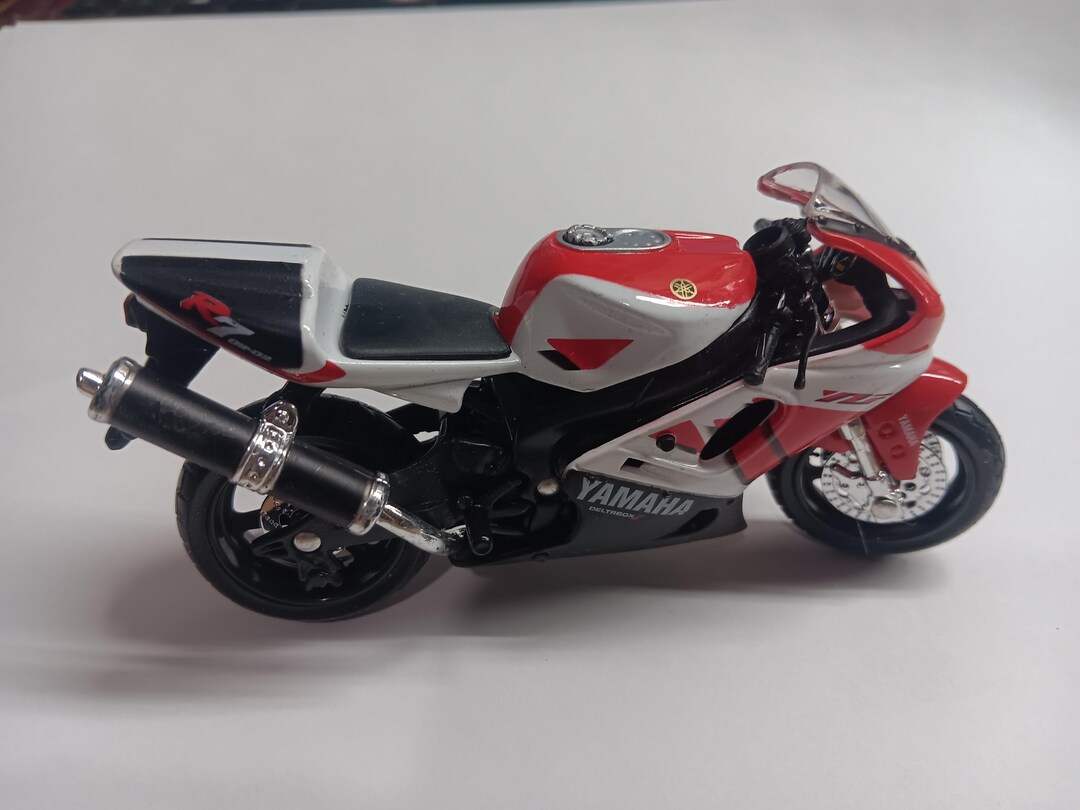 Maisto Yamaha Yzf R7 Diecast Motorcycle - Etsy