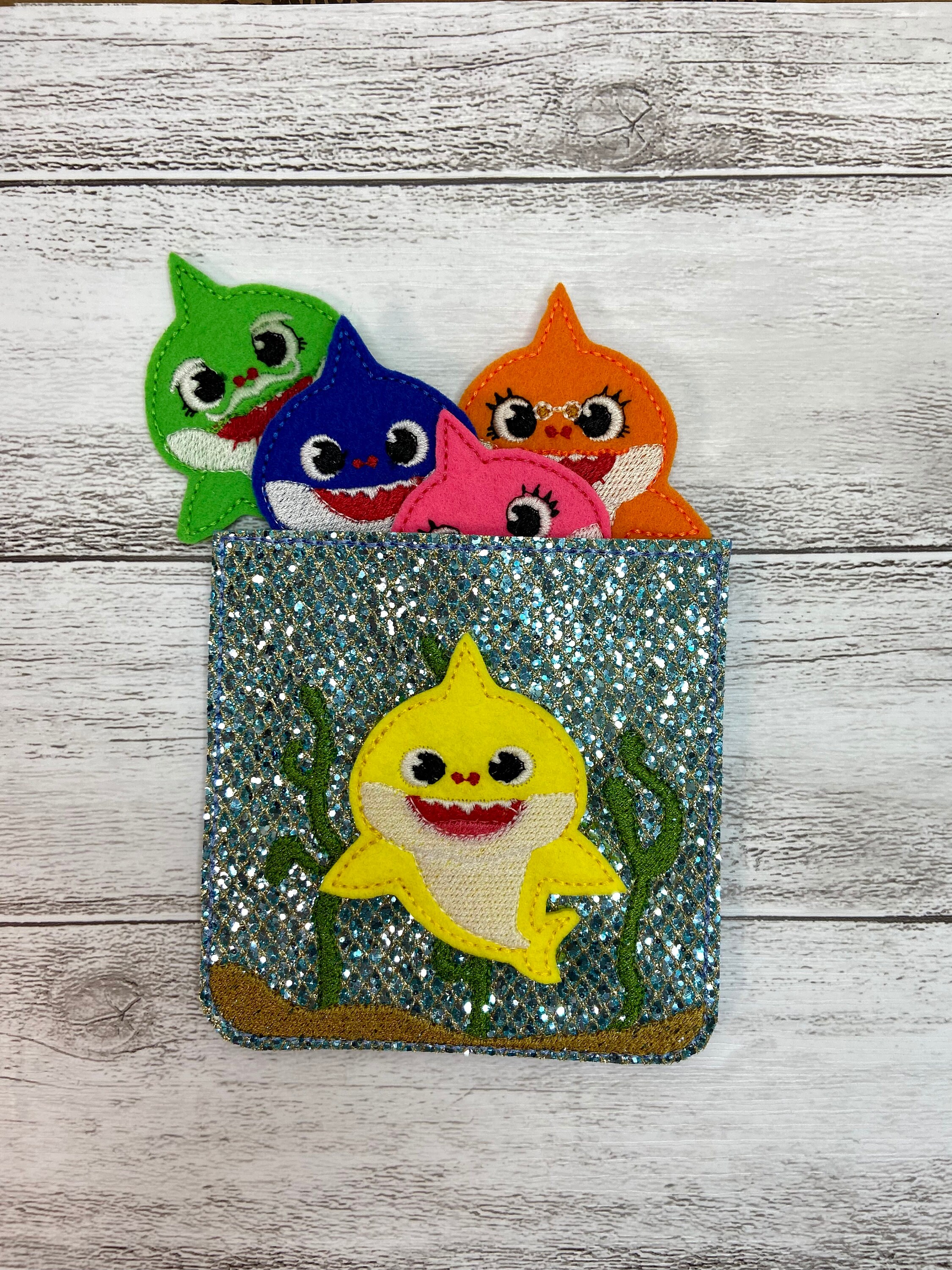 Baby Shark Finger Puppet Set Pretend Play Travel Gift Party Favors ...