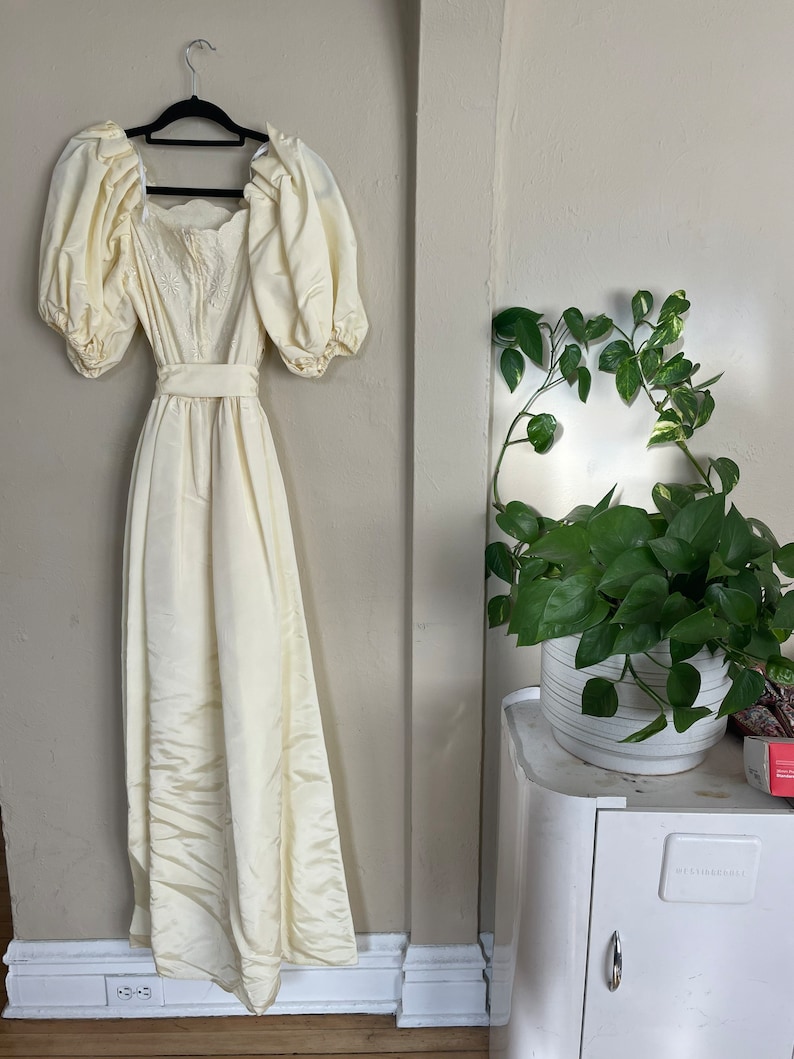 80s Union-made Puff Shoulder Dress - Etsy