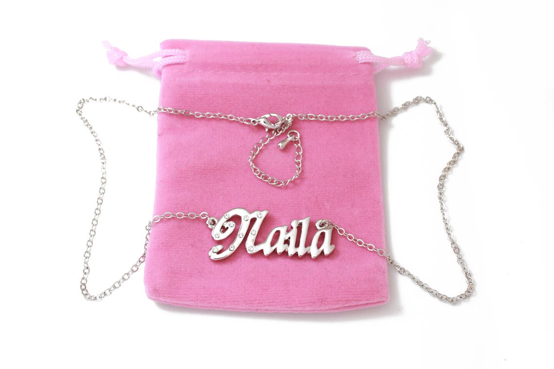 Naila Name Necklace Chain Pendant Fashionable Jewellery - Etsy