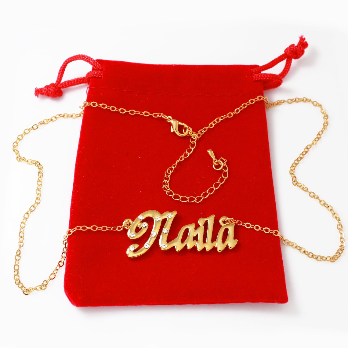 Naila Name Necklace Chain Pendant Fashionable Jewellery - Etsy