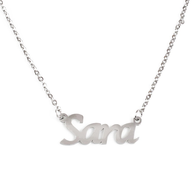 SARA - Silver Tone Name Necklace - Personalized Jewelery - Free Gift ...
