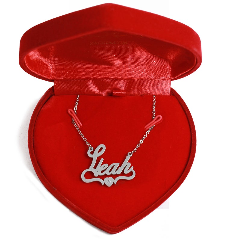 LEAH Personalized Custom Made Heart Shaped Name Necklace - Etsy