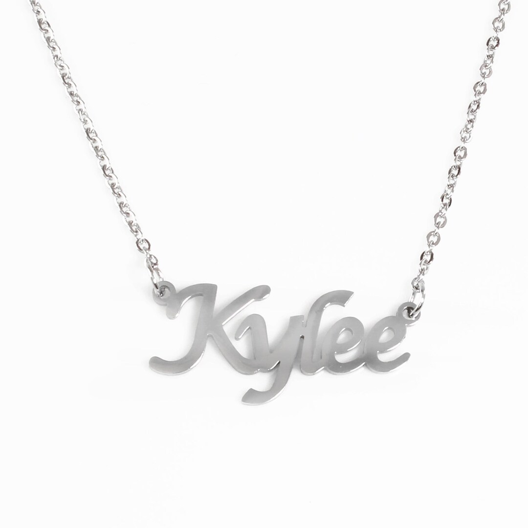 KYLEE - Silver Tone Name Necklace - Personalized Jewelery - Free Gift ...