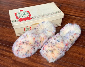 Fuzzy slippers | Etsy