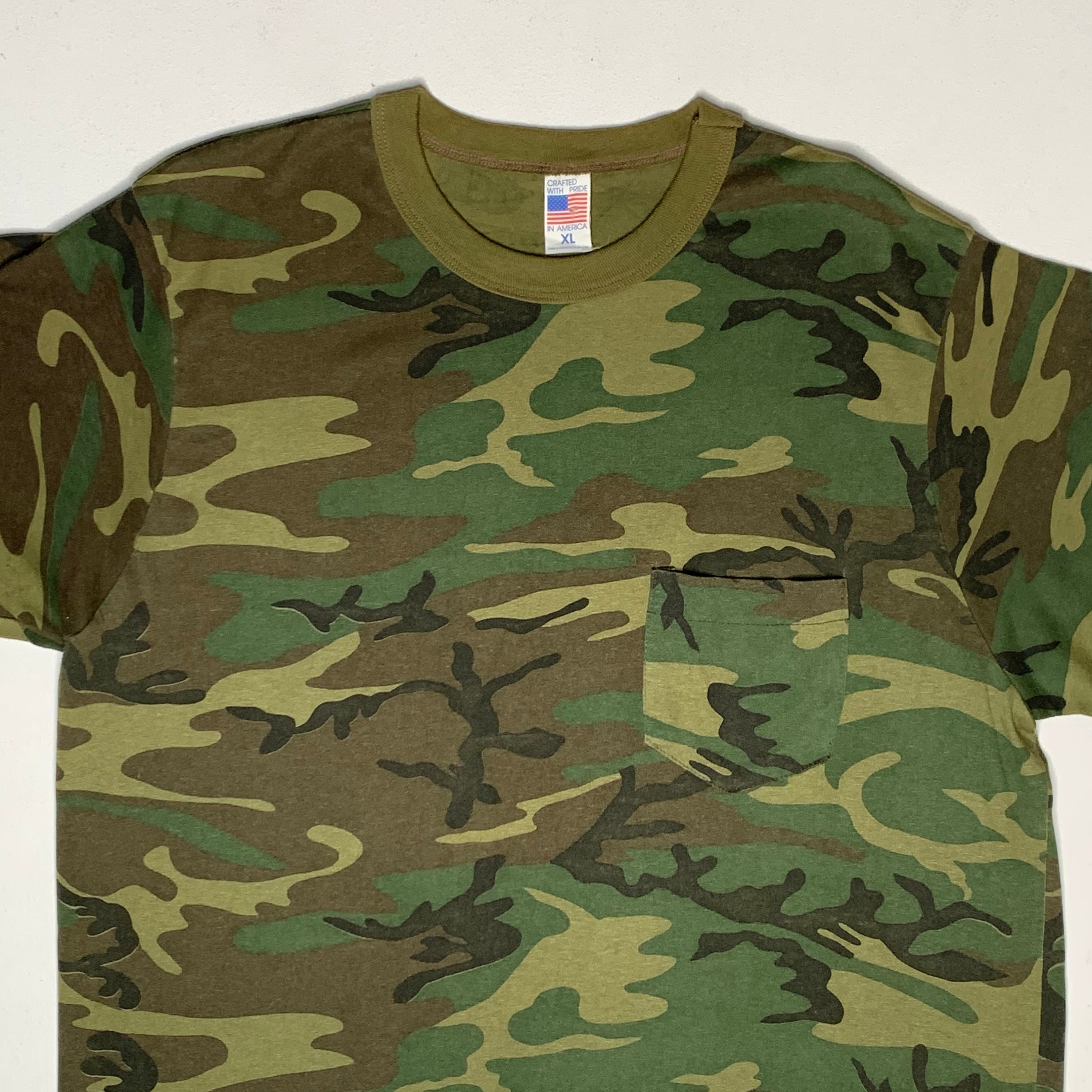 1980's Vintage Woodland Camo Blank Pocket T Shirt XL - Etsy 1980's Vintage Woodland Camo Blank Pocket T Shirt XL - Etsy