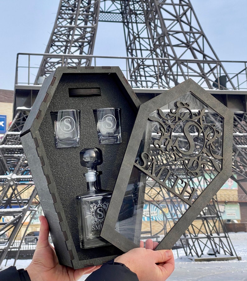 Coffin Gift Coffin Personalized Whiskey Decanter Set Coffin - Etsy