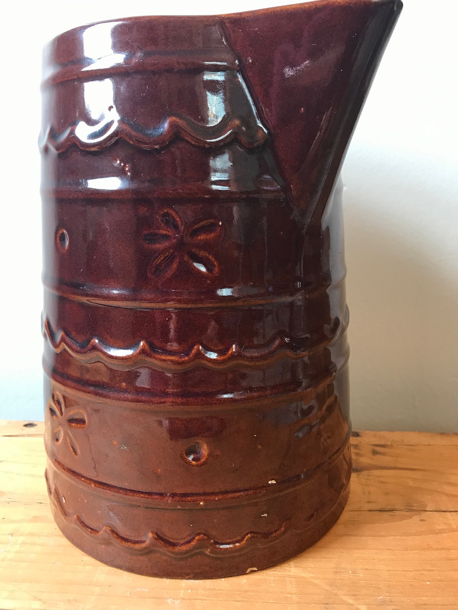 Set of 2 Vintage Marcrest Daisy and Dot Pitchers Oven Proof Brown ...