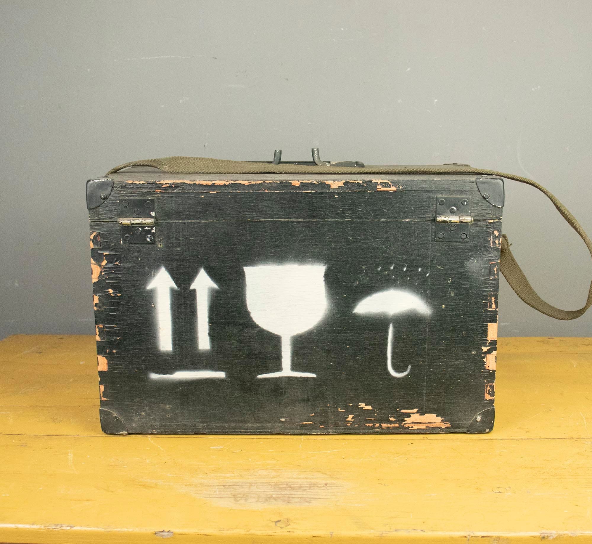 Small Vintage Military Storage Trunk Old Army Storage Box - Etsy