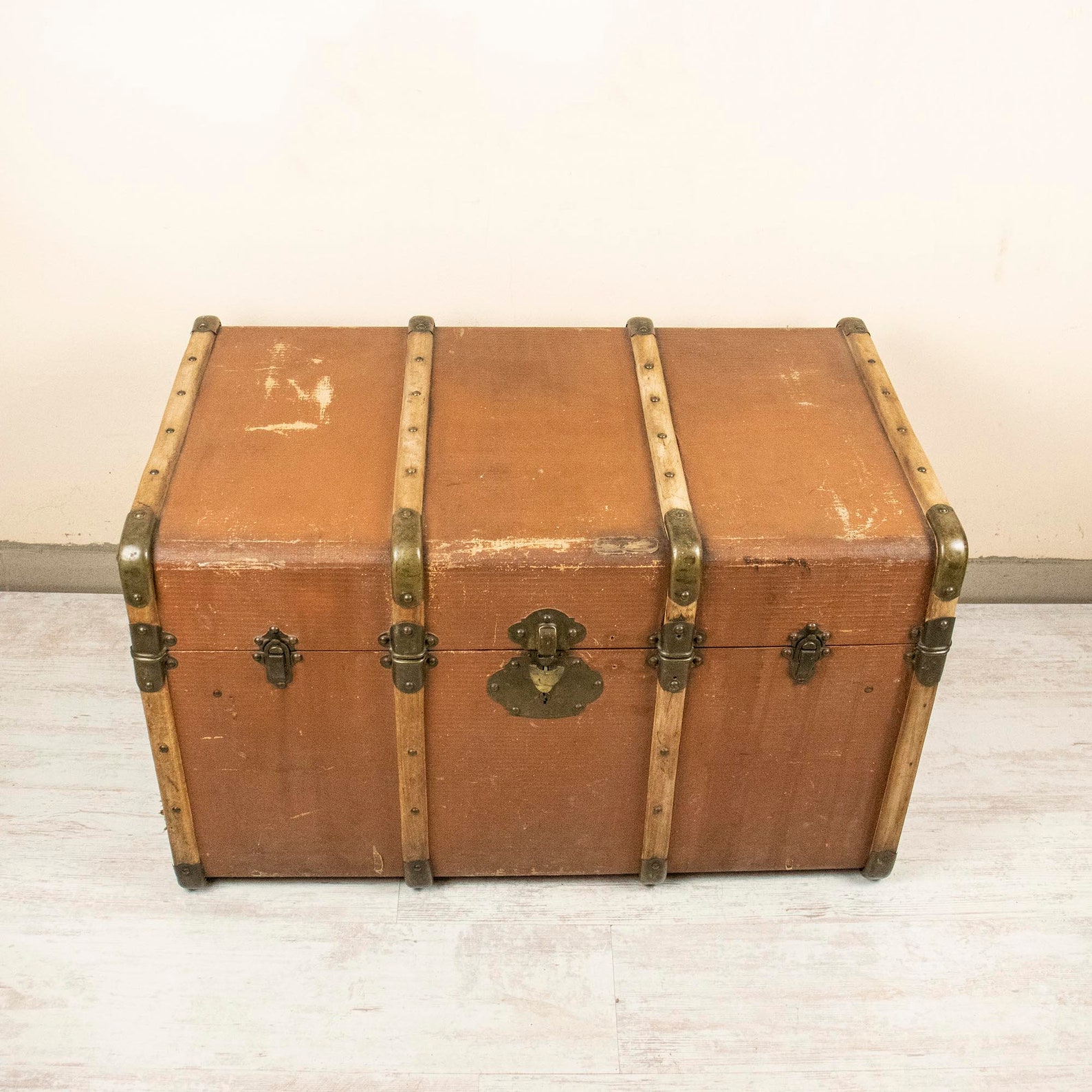 Large Vintage Luggage Trunk Vintage Travel Case | Etsy