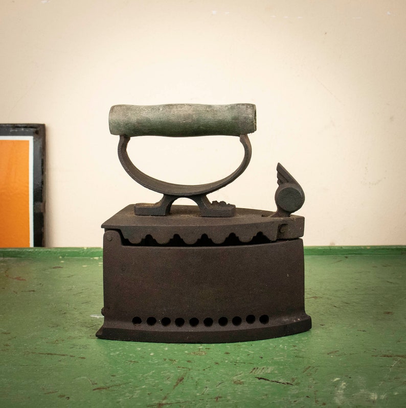 Vintage Charcoal Iron 1910s-1920s Heavy Charcoal Iron - Etsy