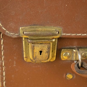 Vintage Doctor's Briefcase With a Red Cross - Etsy