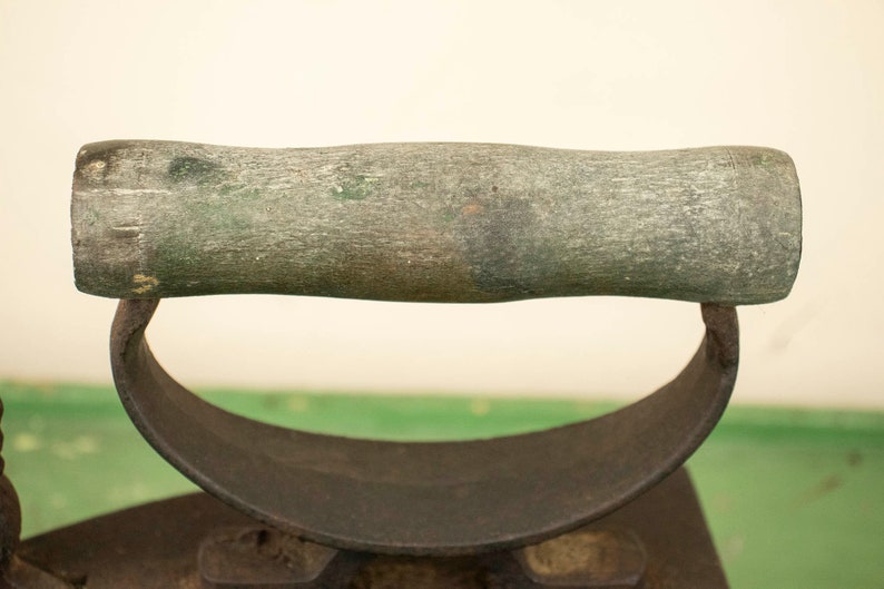 Vintage Charcoal Iron 1910s-1920s Heavy Charcoal Iron - Etsy