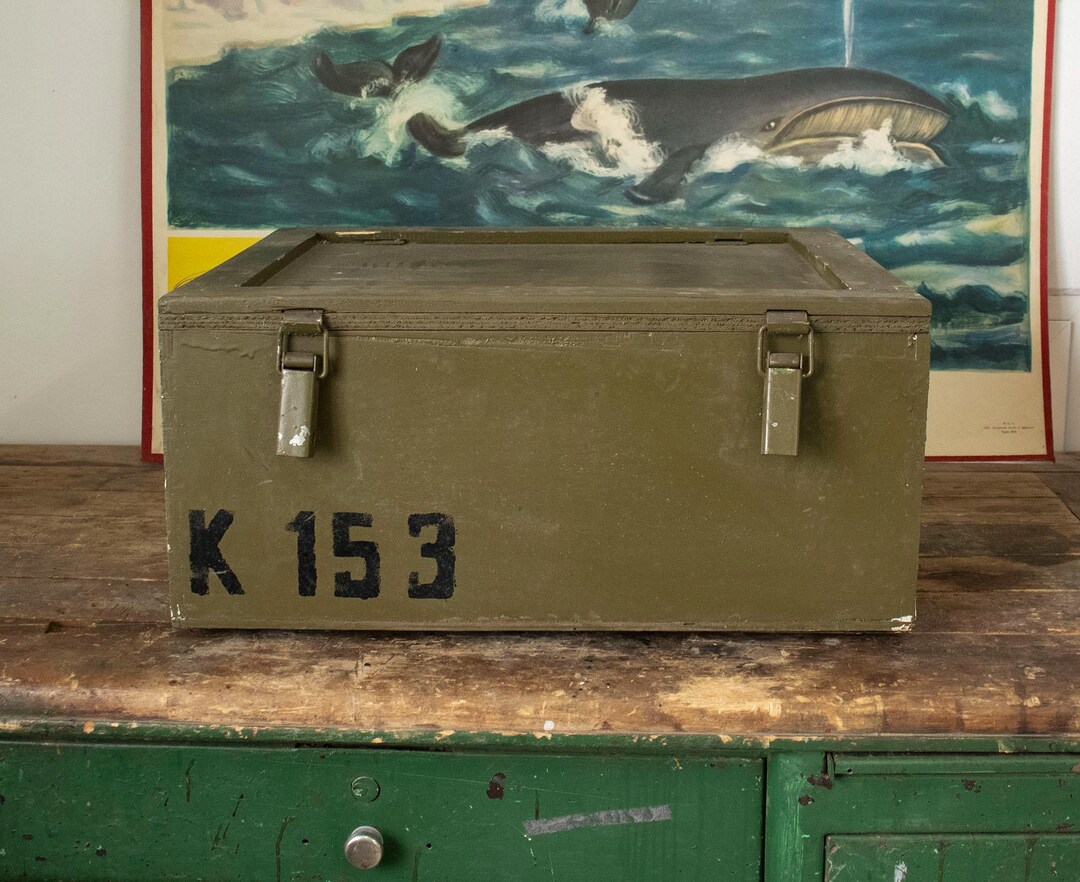 Vintage Military Storage Trunk, Old Army Storage Chest - Etsy Canada