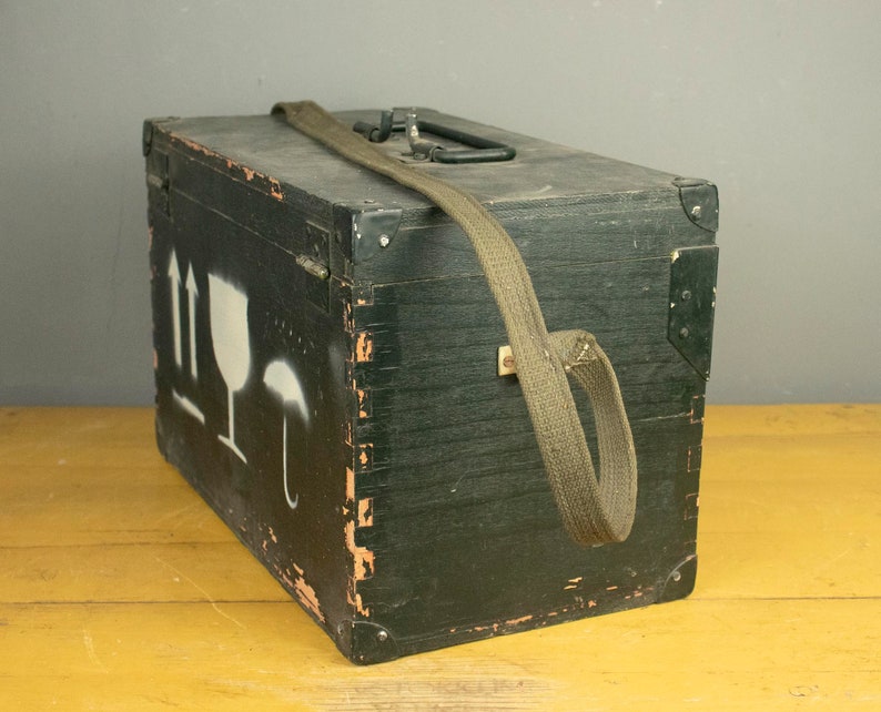 Small Vintage Military Storage Trunk Old Army Storage Box - Etsy