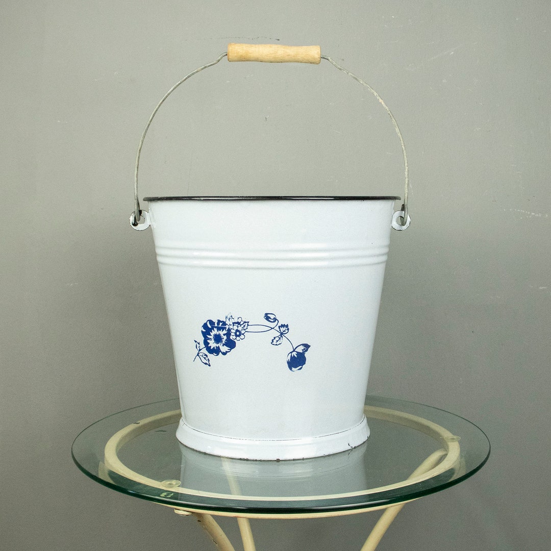 Vintage Enamel Bucket - Etsy