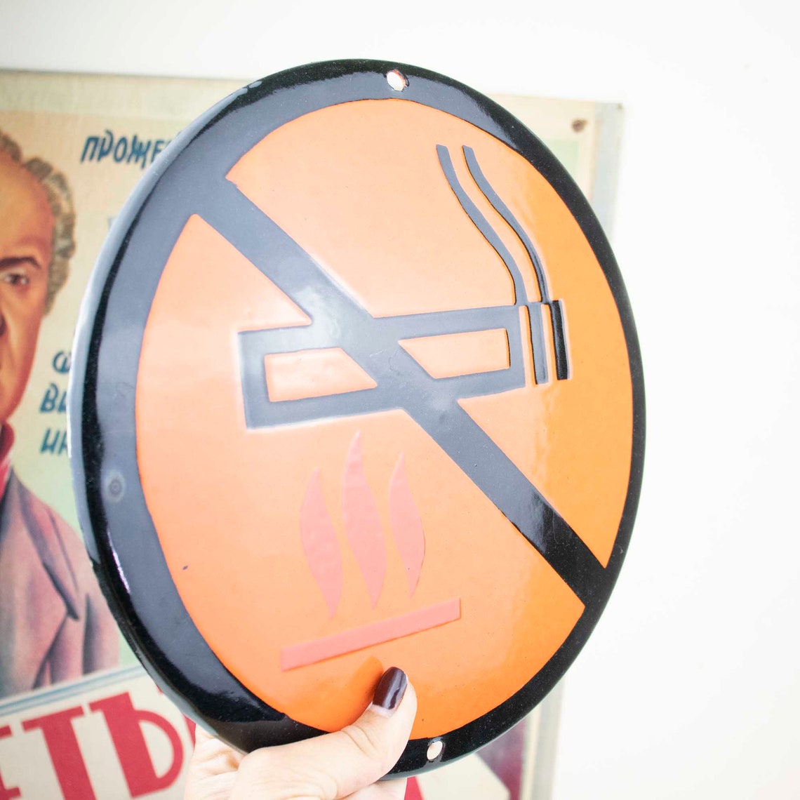 Round Vintage Enamel Sign no Smoking - Etsy