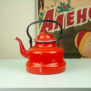 Vintage Red Enamel Teapot, Classical Red Farmhouse Teapot, Vintage ...