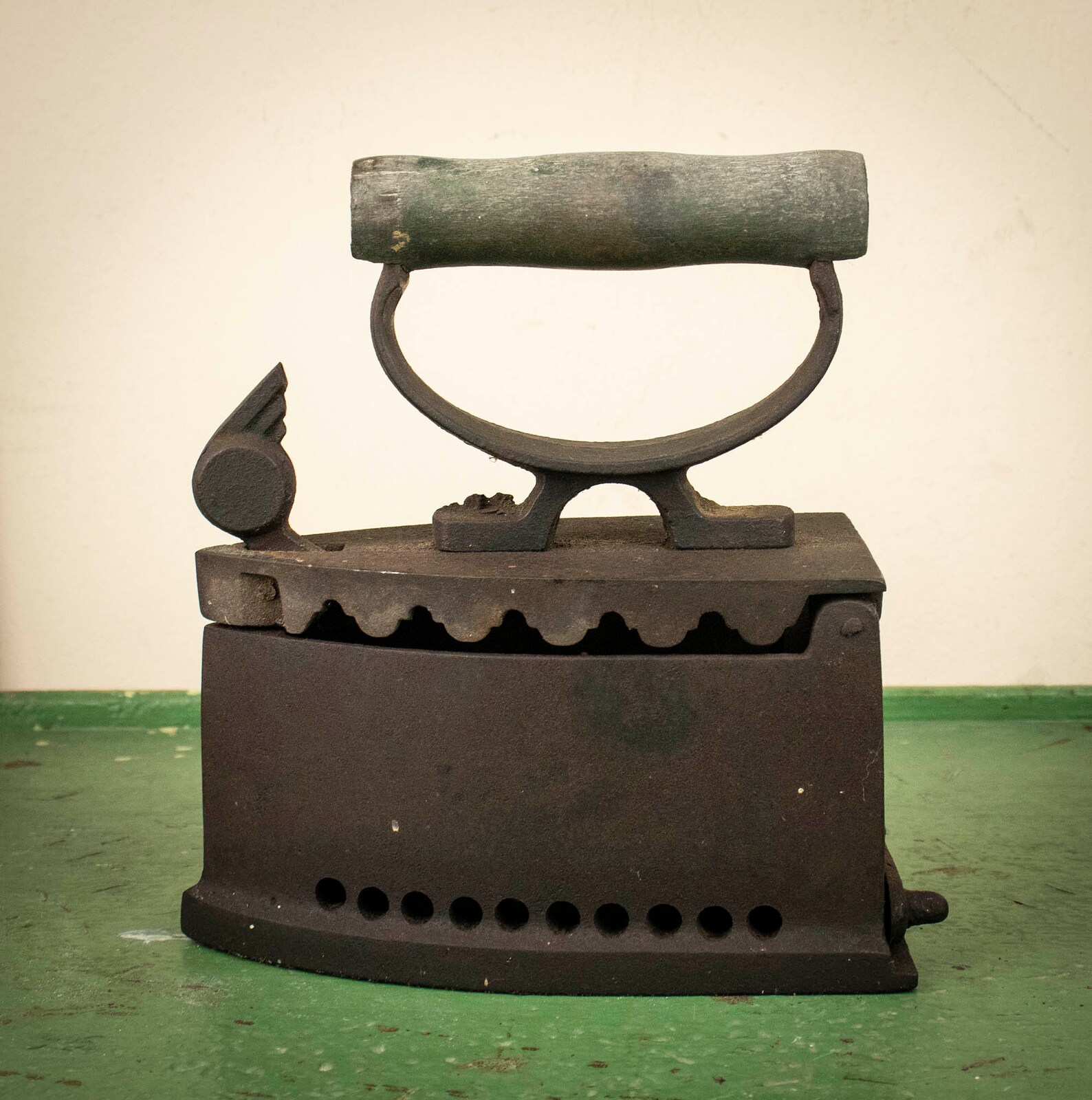 Vintage Charcoal Iron 1910s-1920s Heavy Charcoal Iron - Etsy