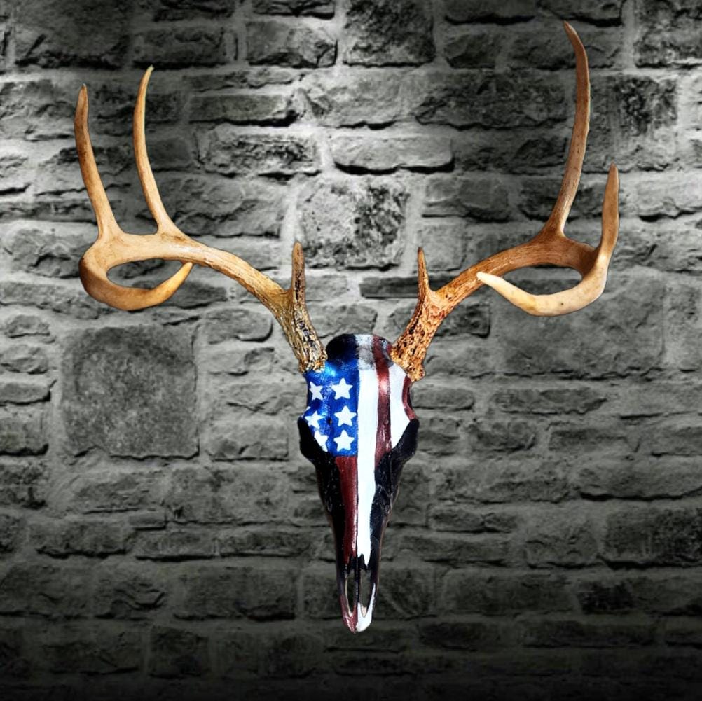 Handpainted Deer Skull, American Pride Antlers, Wall Art - Etsy