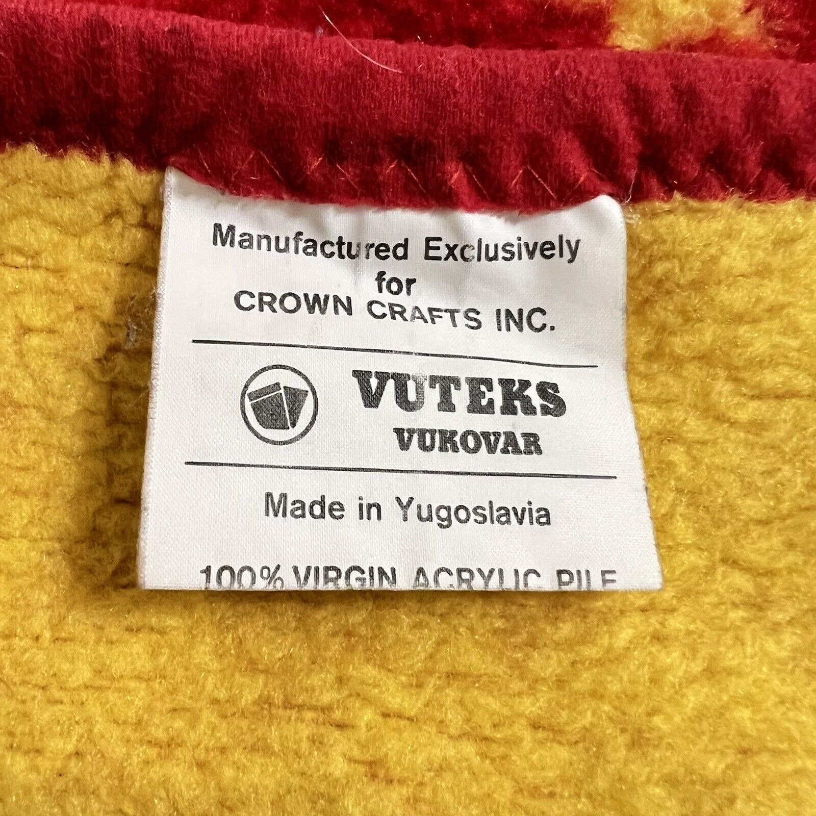 Vuteks Crown Craft Virgin Acrylic Pile Throw Blanket 60x80 Merry ...