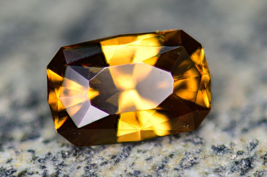 2.16 Carat Precision Fancy Cut Gold Citrine VVS 8.20 X 4.60 X 3.00mm ...