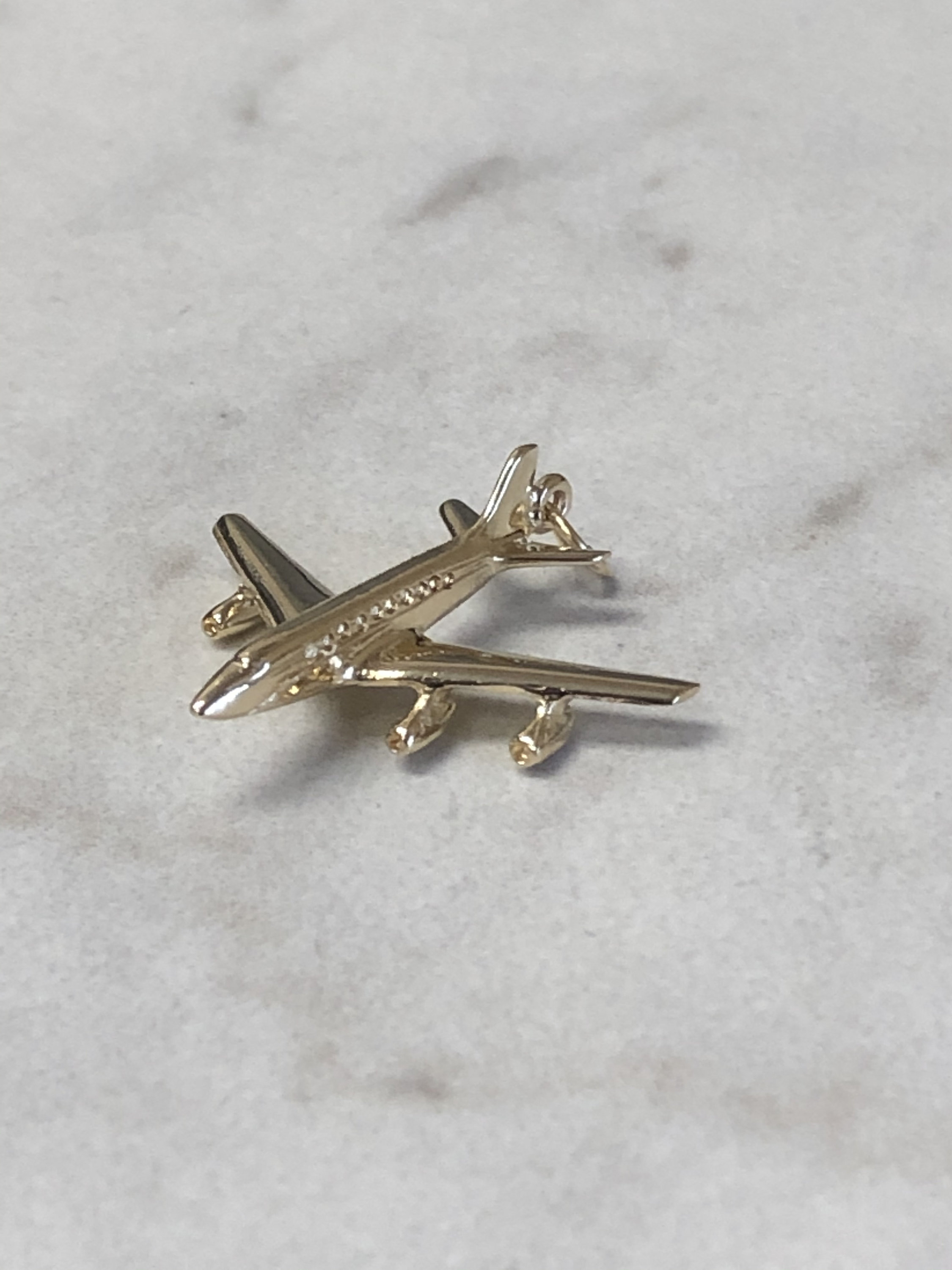 14kt oro amarillo sólido encanto de avión / colgante a un | Etsy