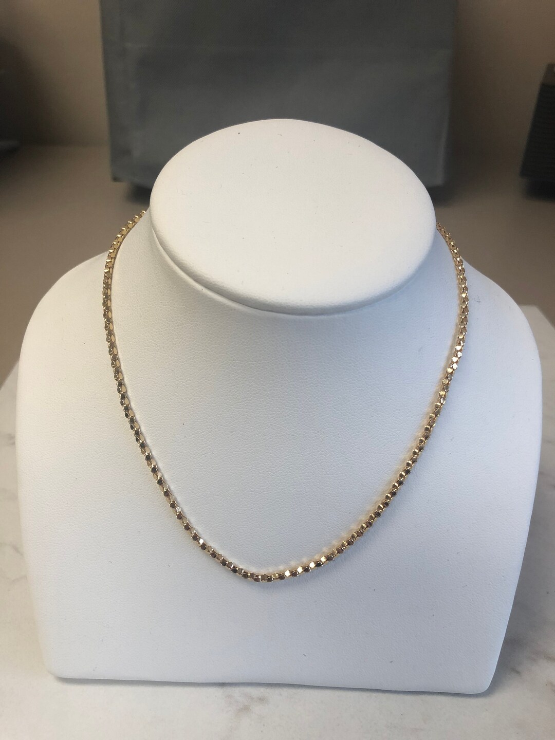 24"....18kt Yellow Gold Unique Open Box Chain 24" in Length at an ...