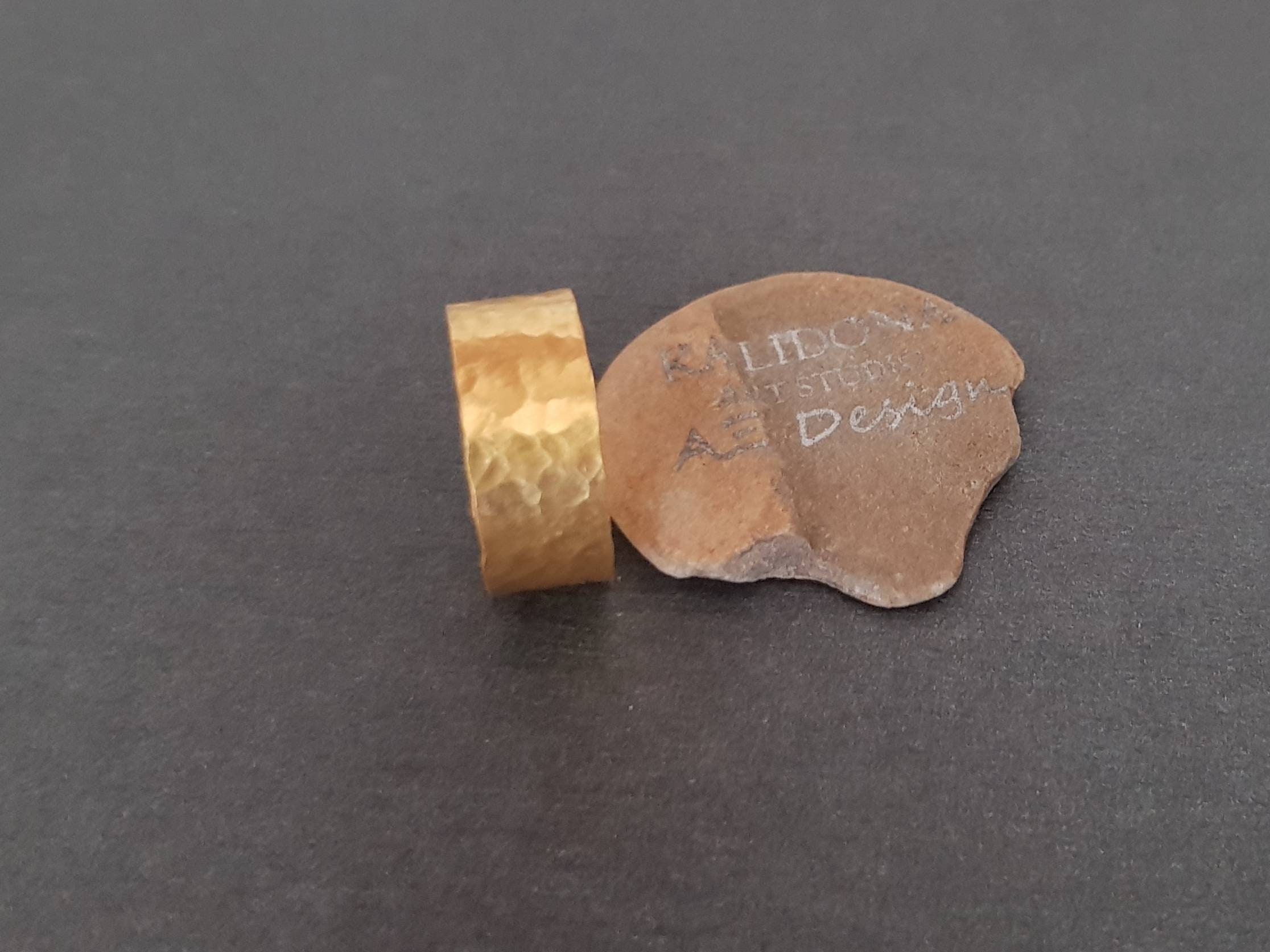 Gold ring 24K fine gold 999.9 solid hammered handmade | Etsy