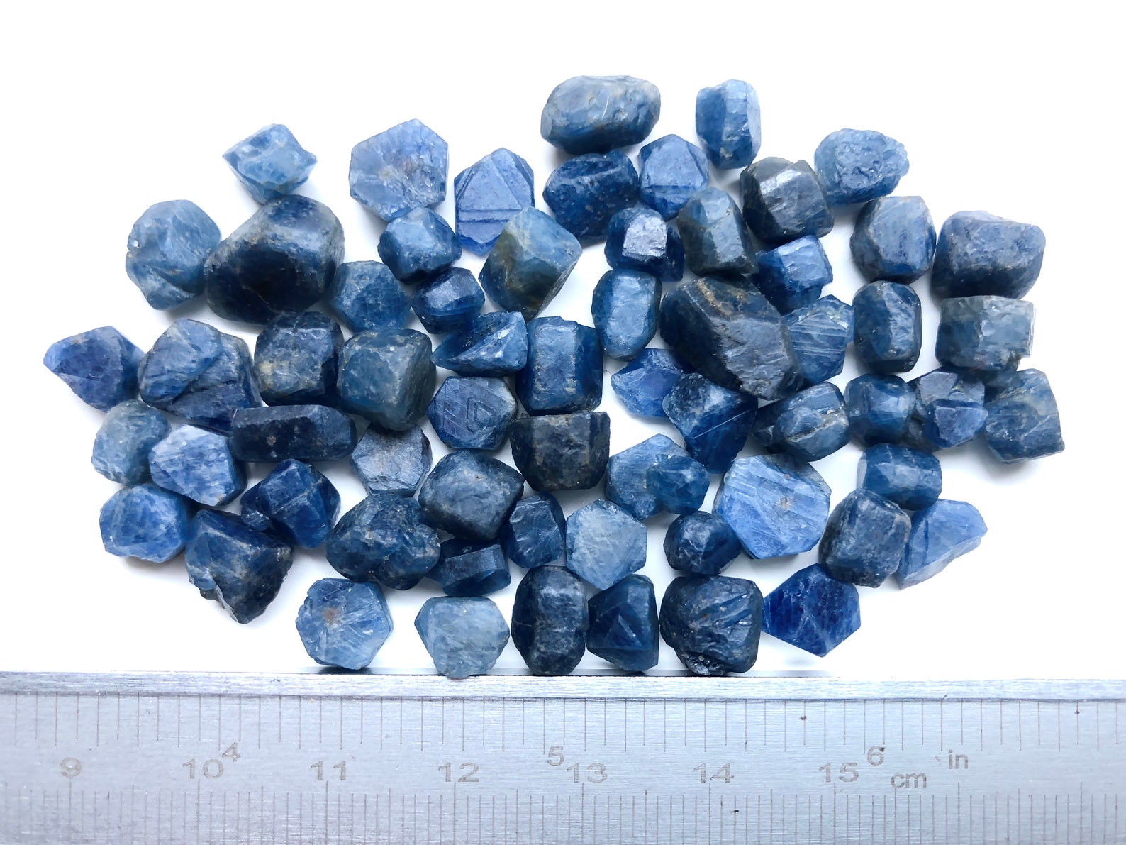 190 Carats Stunning Natural Dark Blue Sapphire Rough Stones | Etsy