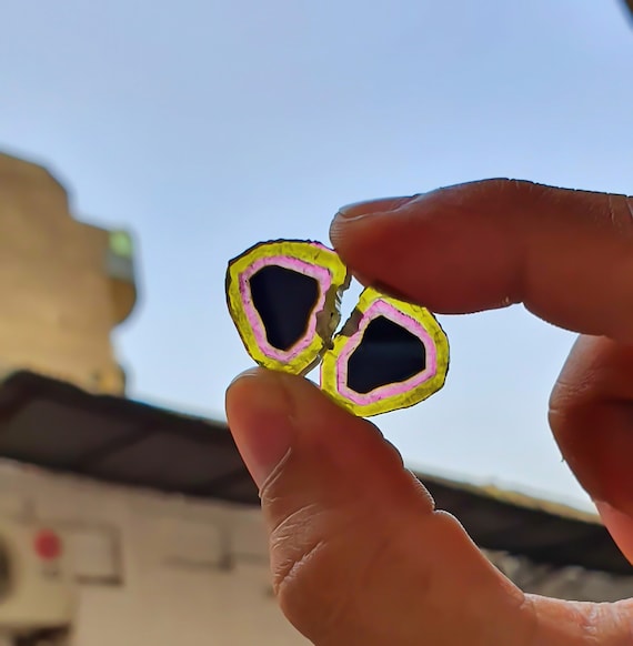 watermelon tri color tourmaline - Gem