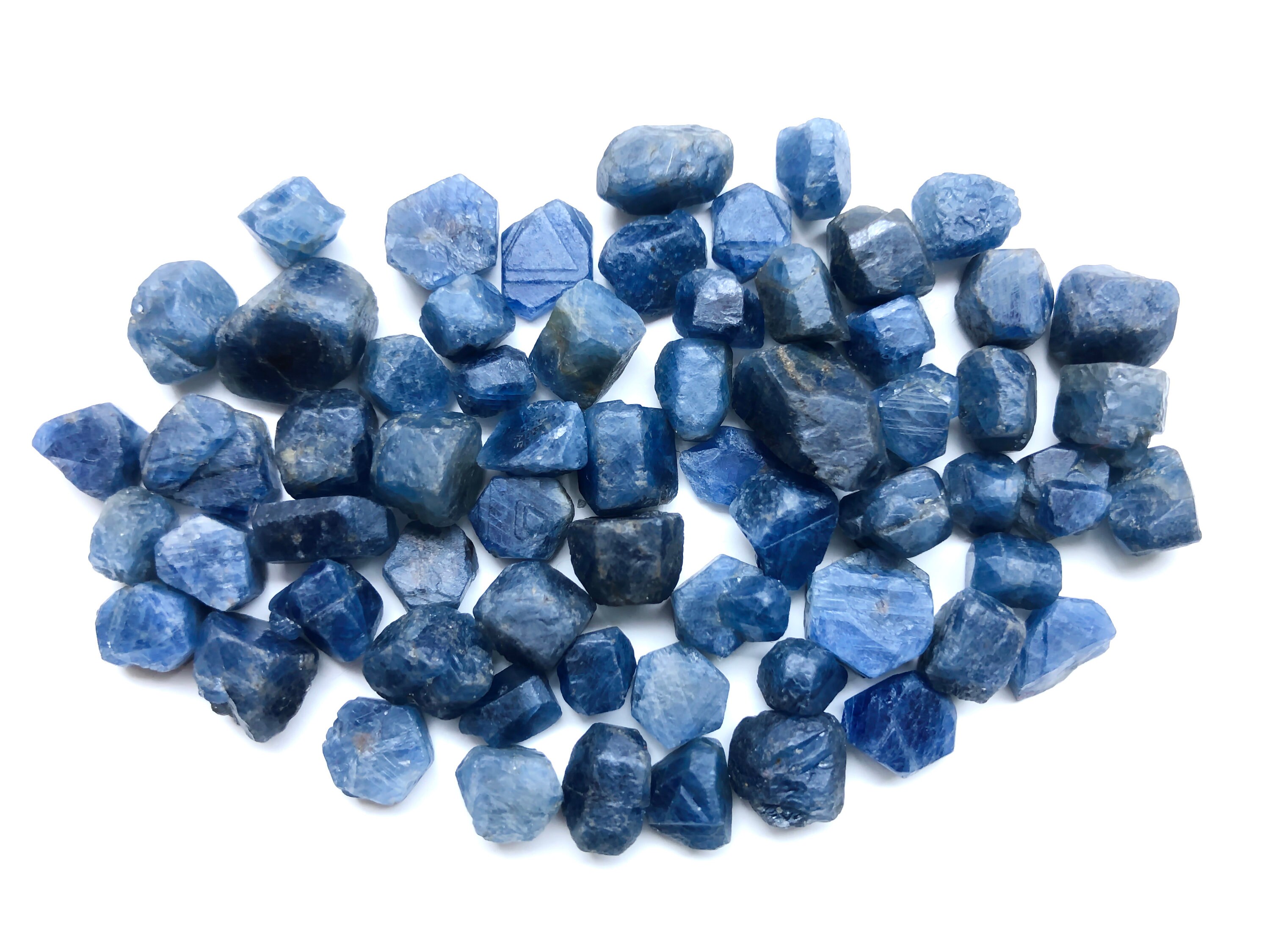 190 Carats Stunning Natural Dark Blue Sapphire Rough Stones | Etsy