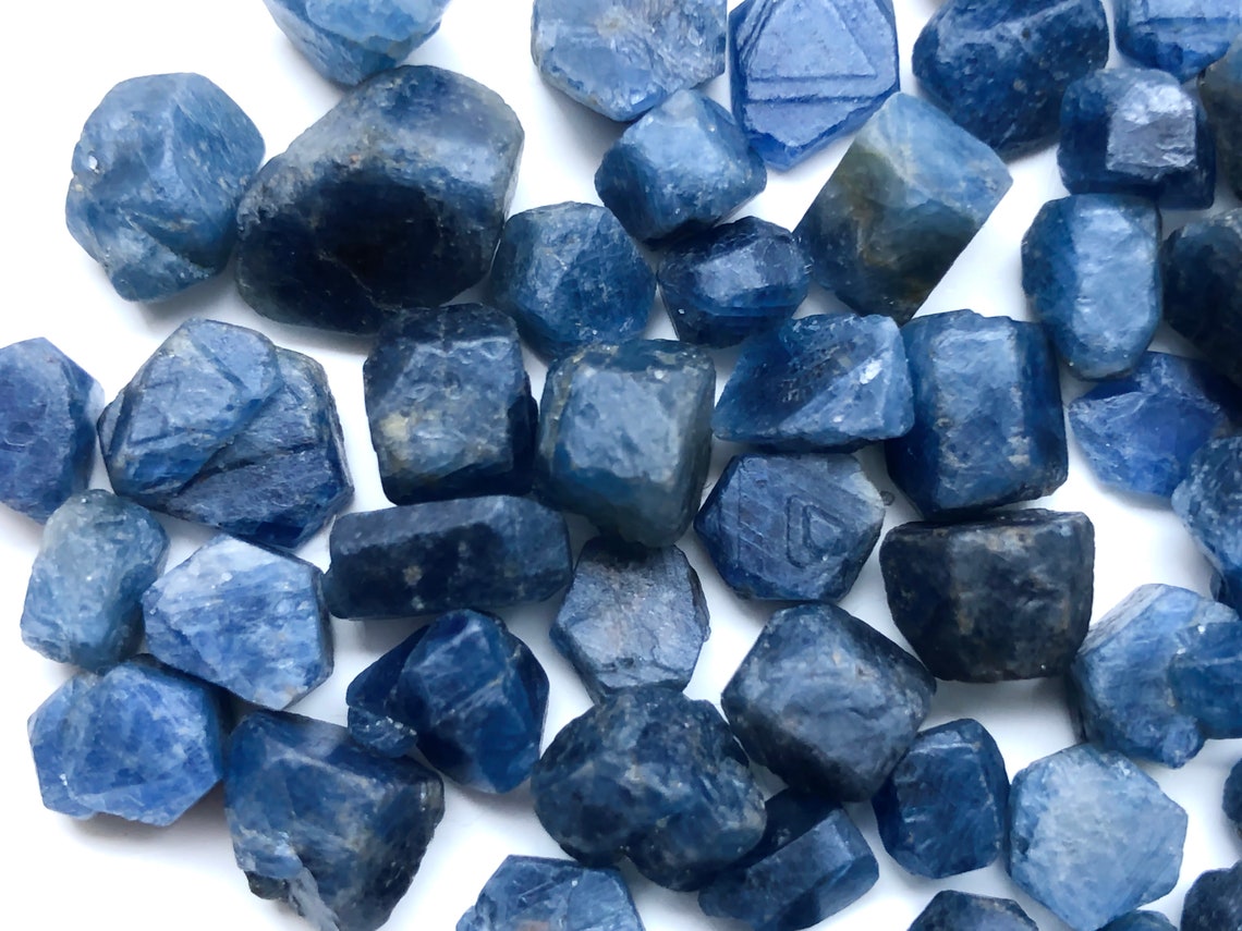 190 Carats Stunning Natural Dark Blue Sapphire Rough Stones | Etsy