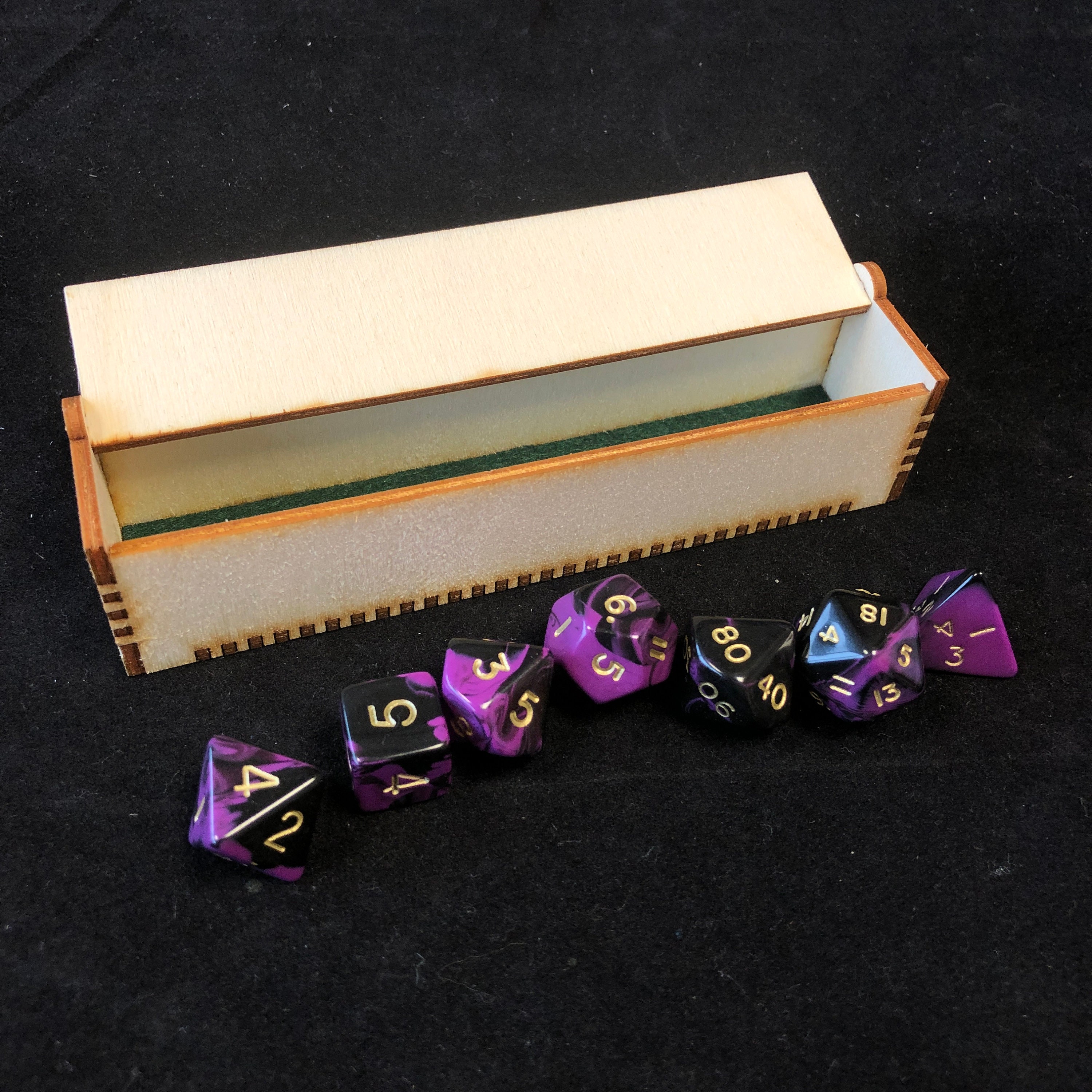 Rbcbasics D&D Single Line Dice Box - Etsy