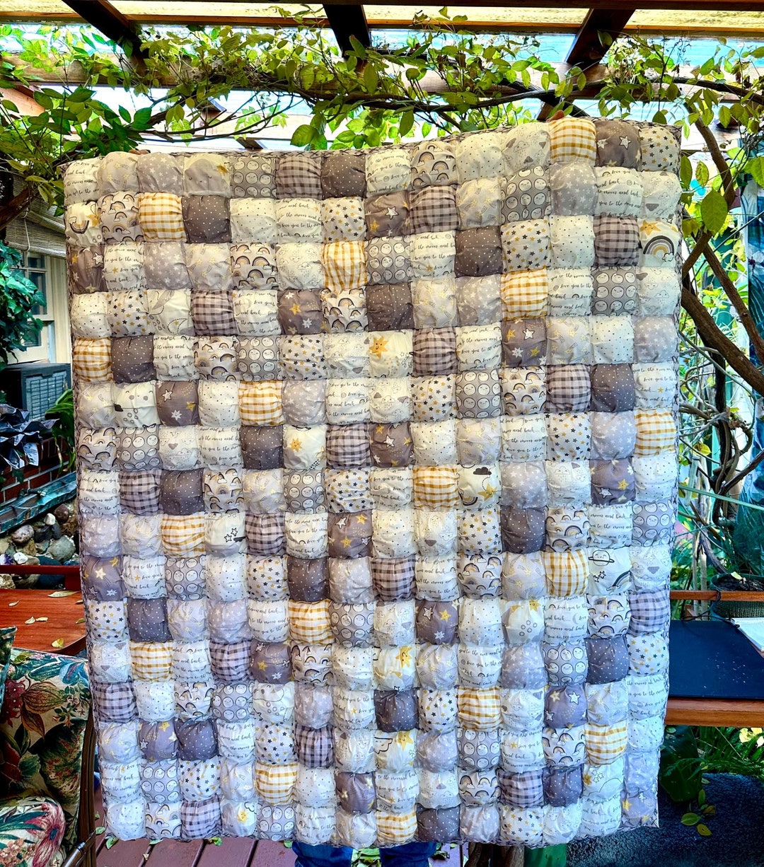 Love You to the Moon and Back ~ Baby Puff Quilt ~ 100% Cotton ~ Gender ...