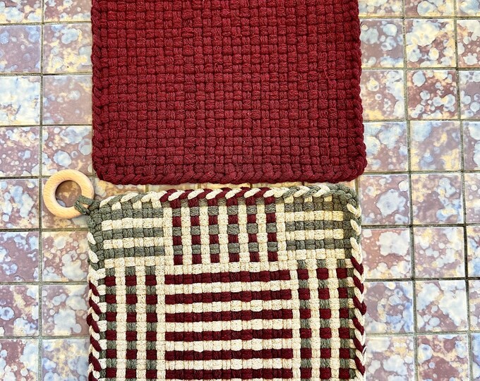 Handmade Potholder Set ~ Extra Large ~ Pro Size ~ Burgundy ~ Willow ...