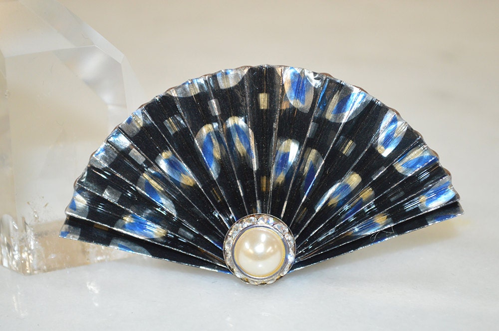 Art Paper Brooch, Fan Brooch, Paper Brooch, Origami Brooch, Paper Pin ...