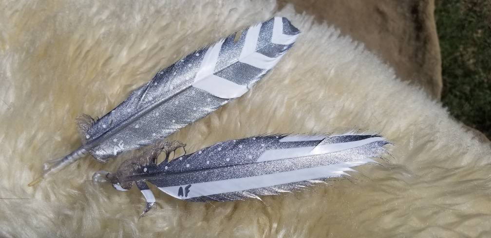 Platinum Classic American Feather