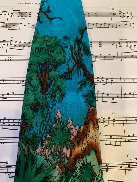 Vintage King Kong Movie Theme Necktie - Gem