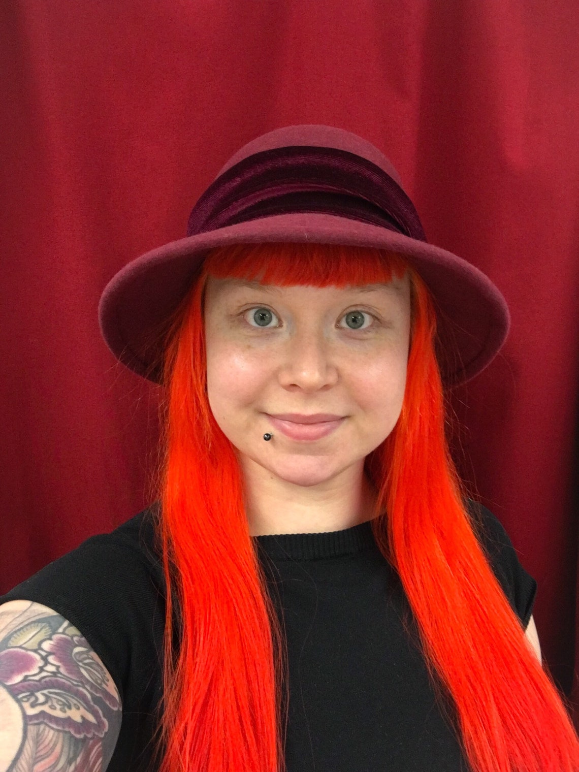 Burgundy Red Felt Hat With Velvet Ribbon and Red/ Golden | Etsy