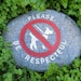No Peeing or Pooping Dog Sign Get the Message Across: Beautiful ...