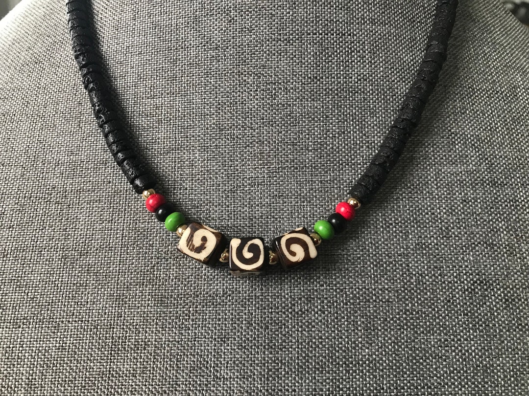 Pan African Color Necklace, Black Beaded Necklace, Red Black and Green ...