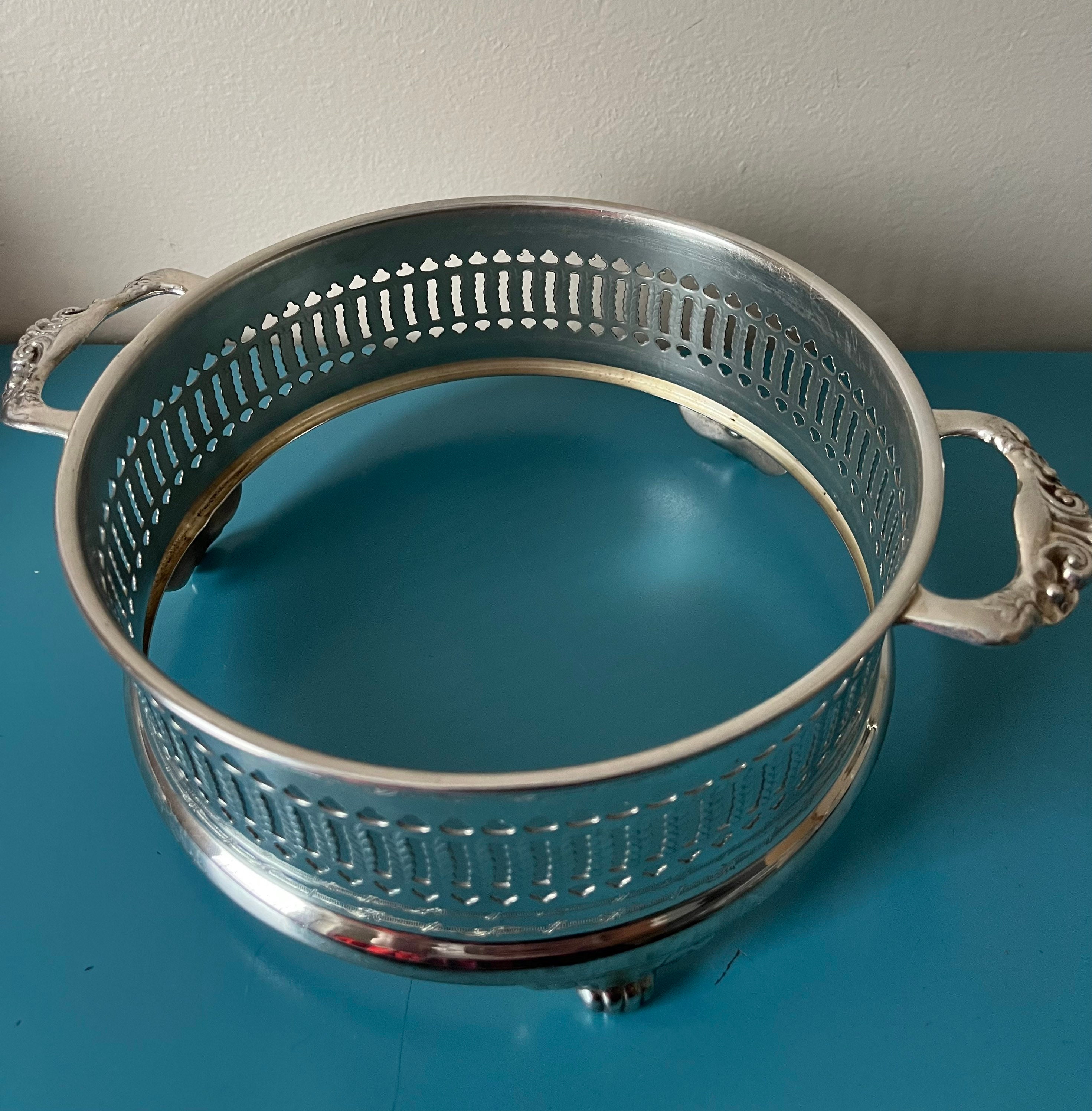 Vintage Pyrex 022 Clear Dish in Silver Plated Cradle by Viking Plate - Etsy