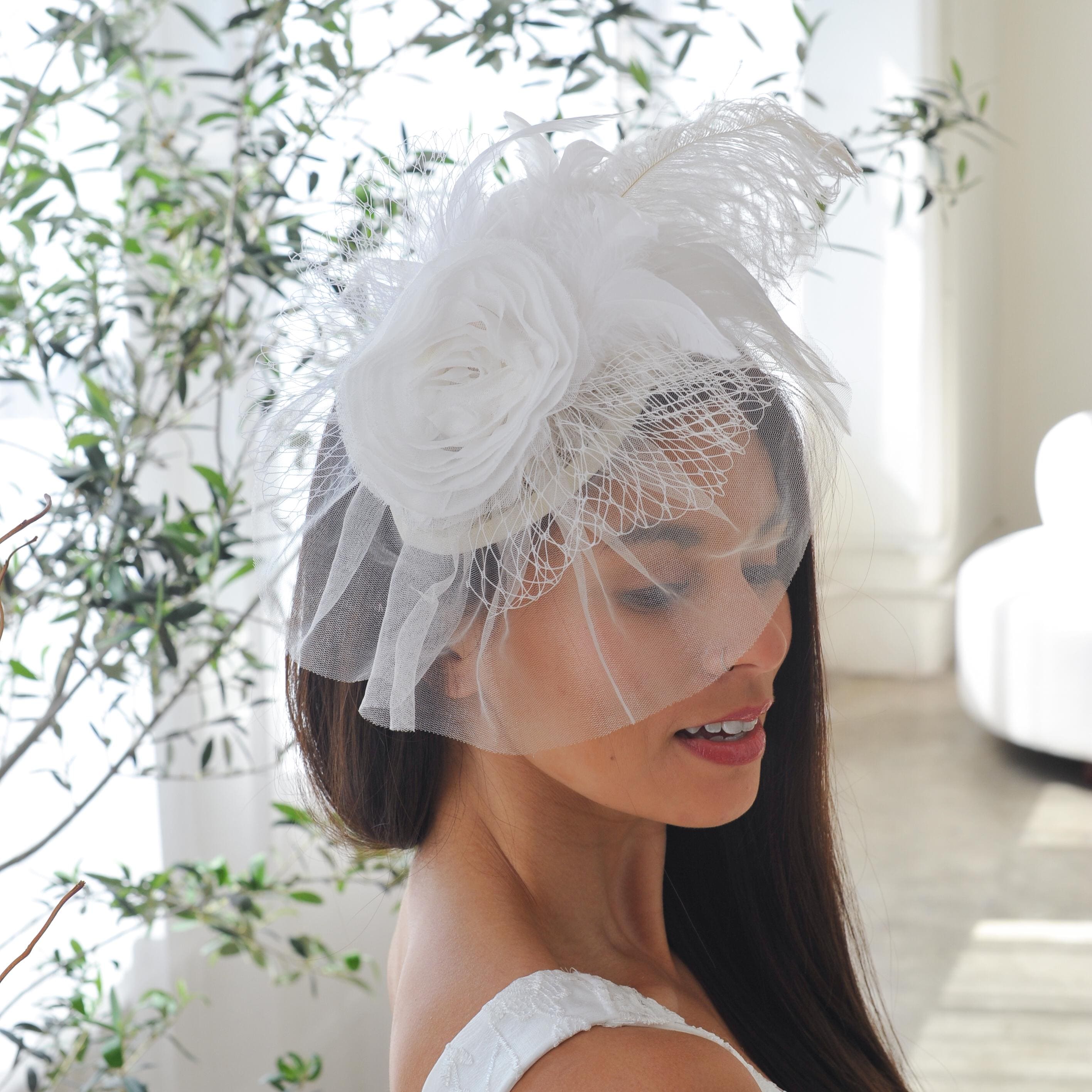 White Vintage Inspired Feather Fascinator With Tulle Veil for Weddings ...
